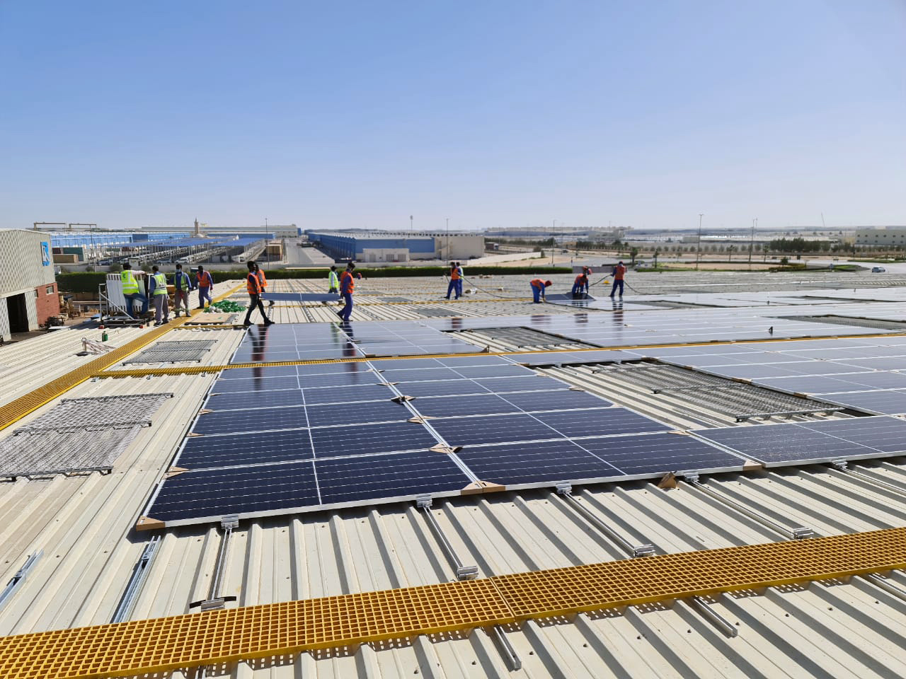 Solar Energy Systems - Sustainable Solutions - Steel Construction ...